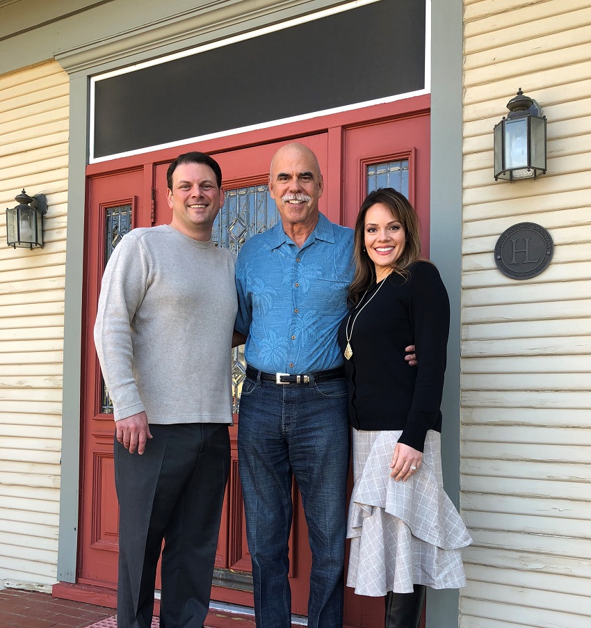 Drs. DePalma Acquire Practice of Dr. Gaylen Fickey in Denton, TX